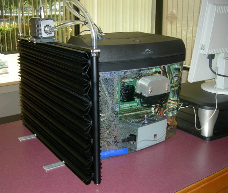 Mineral Oil Cooled PC | Puget Systems